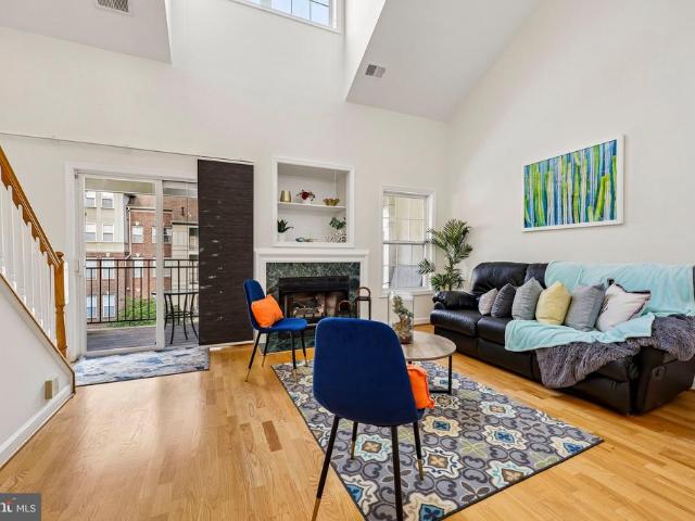 1320 N Wayne Street N # 405