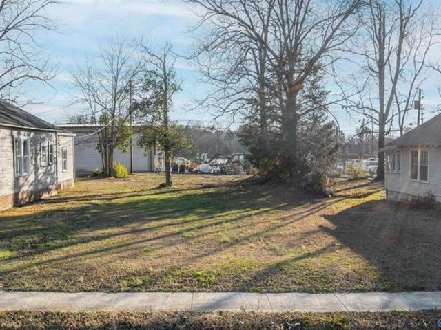 1320 Alabama Ave, Gadsden, AL 35901
