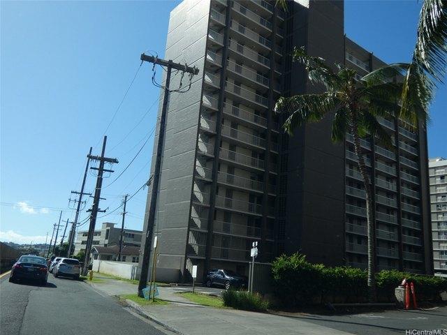 1320 Alexander St Ph 1, Honolulu, HI 96826