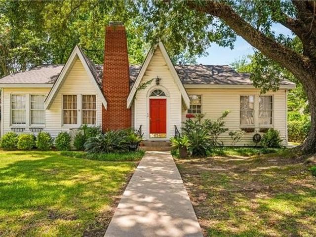 1320 Bush Ave, Alexandria, LA 71301