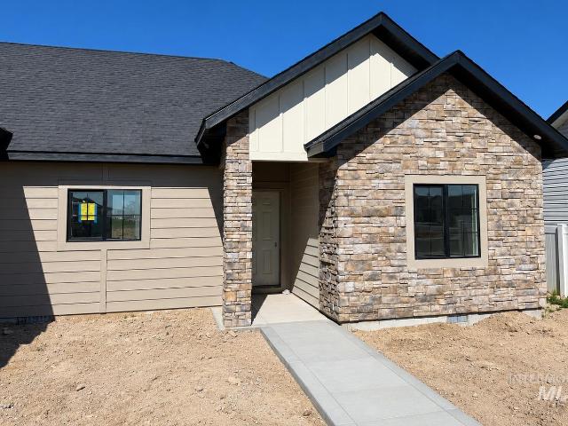 1320 Ballard Way