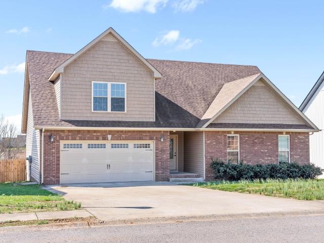 1320 Canyon Pl