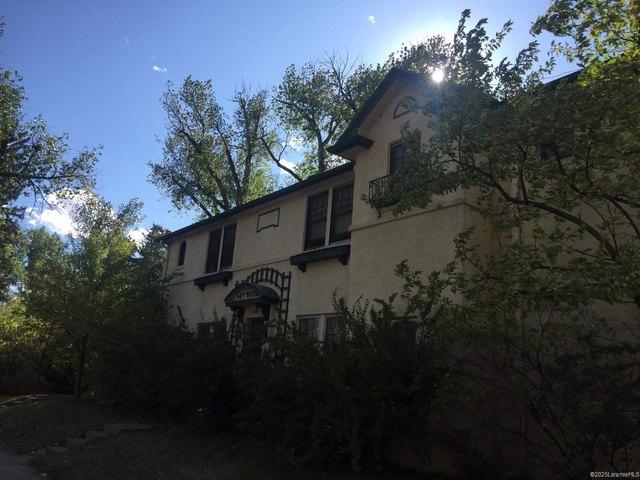1320 E Grand Ave, Laramie, WY 82070