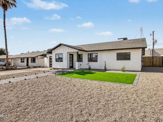 1320 e winter drive