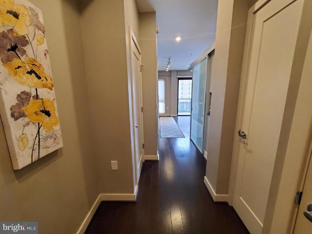 1320 Fenwick Lane # 305