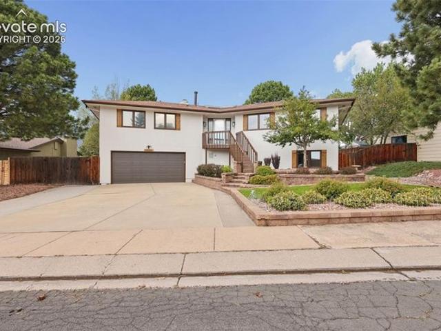 1320 Friendship Ln E, Colorado Springs, CO 80904
