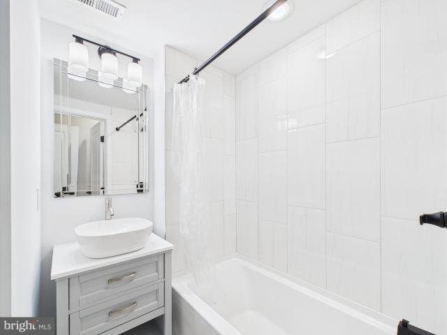 1320 Grove St, Unit 2, Philadelphia, PA 19146 | MLS #PAPH2534 | Compass