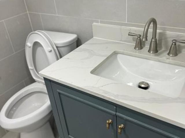 1320 K St, Elmont, NY 11003