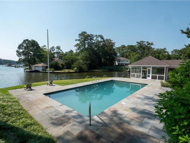 1320 Kildeer CT