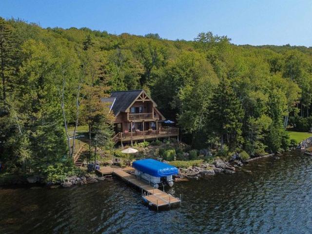 1320 Peacham Pond Rd, Peacham, VT 05862
