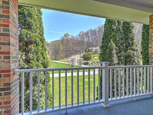 1320 Suntree Road