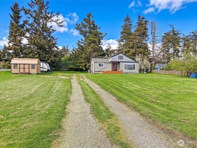 1320 Swantown Rd, Oak Harbor, WA 98277