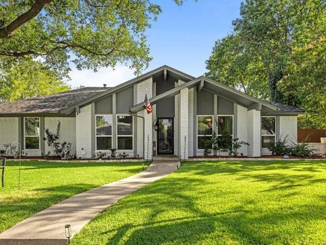1320 San Antone Ln, Lewisville, TX 75077