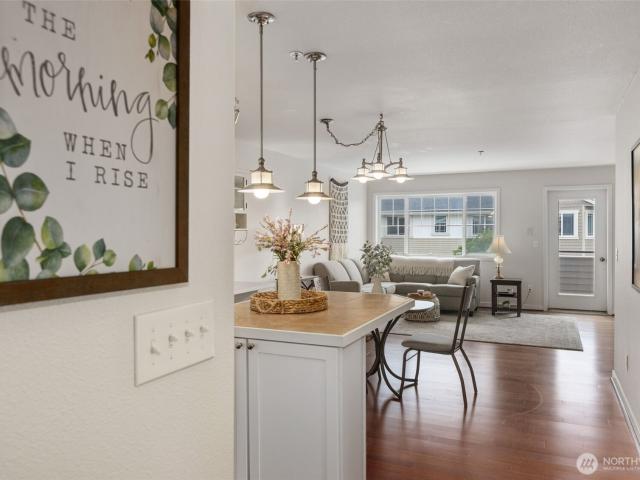 1320 th Avenue E # 301