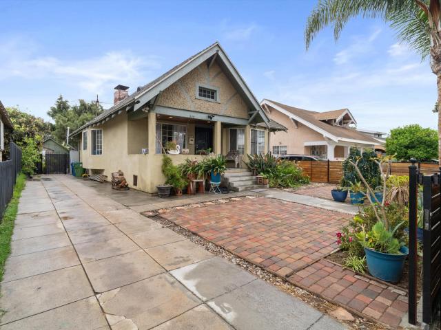 1320 W 50th St, Los Angeles, CA 90037 | MLS #25003 | Compass