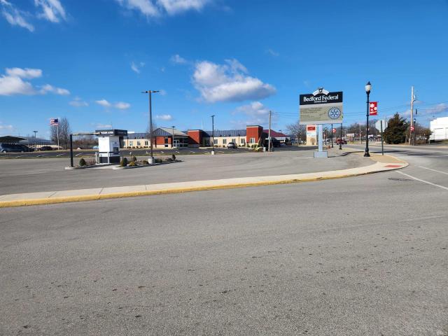 1320 W Main Street