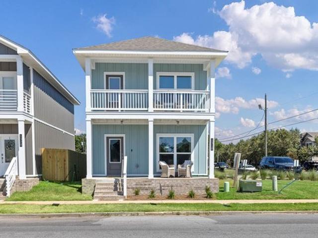 1320 W Zarragossa St, Pensacola, FL 32502