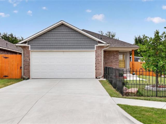 1320 Willowood Circle
