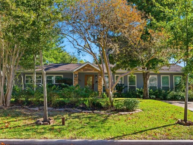 1320 Woodvine Dr, Houston, TX 77055 | MLS #2826