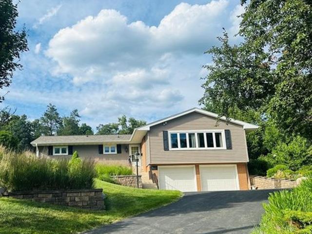 1320 13th Ave N, Fort Dodge, IA 50501