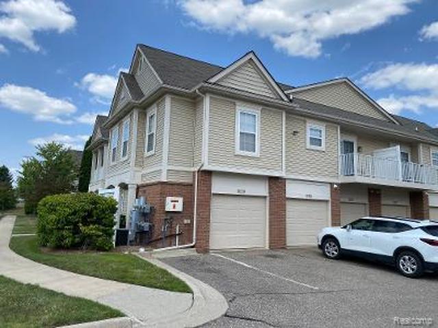 13210 13 Addington Dr Drive