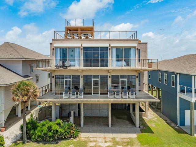13210 Bermuda Beach Dr, Galveston, TX 77554