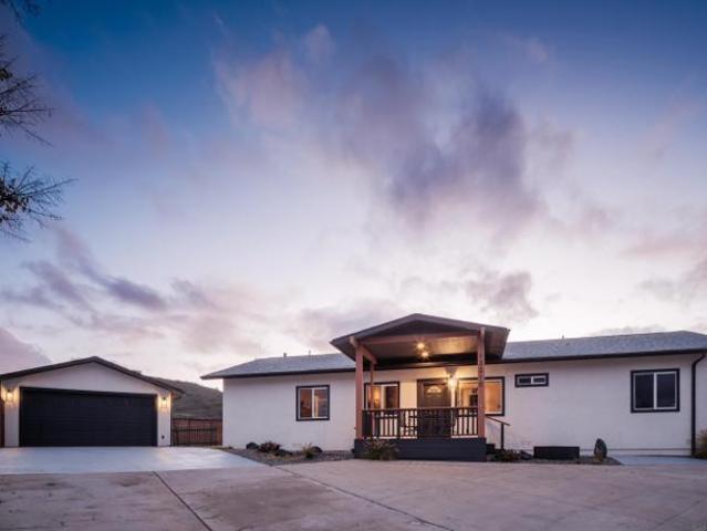 13210 Medallion Ln, Lakeside, CA 92040