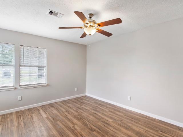 13210 Rockglen St, Houston, TX 77015 | MLS #15021