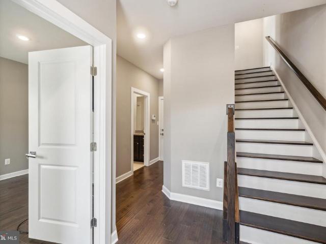 13212 Woodland Park Road
