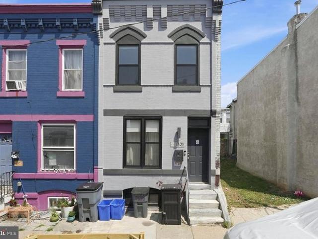 1321 N Dover St, Philadelphia, PA 19121