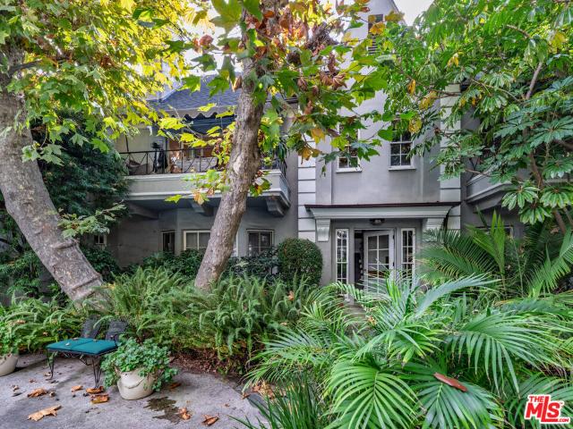 1321 N Hayworth Ave, Unit C, West Hollywood, CA 90046 | MLS #26669 | Compass