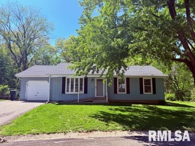 1321 N Schneblin Ct, Peoria, IL 61604