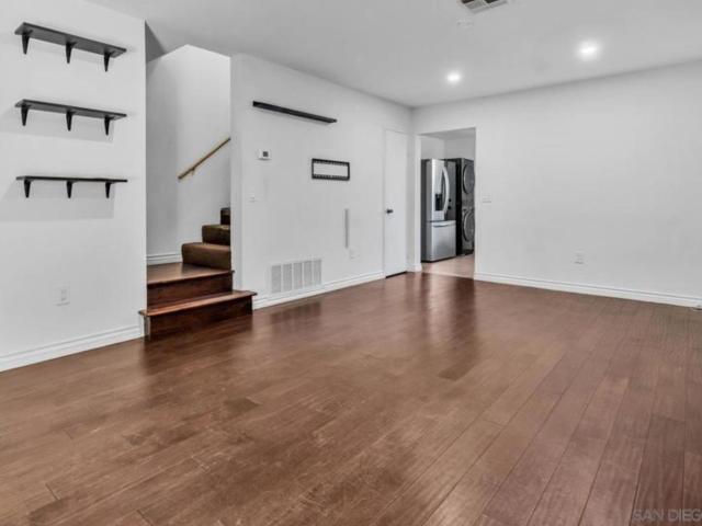 1321 Oakdale Ave