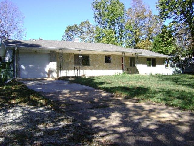 1321 and 1323 Riverview Dr, Horseshoe Bend, AR 72512