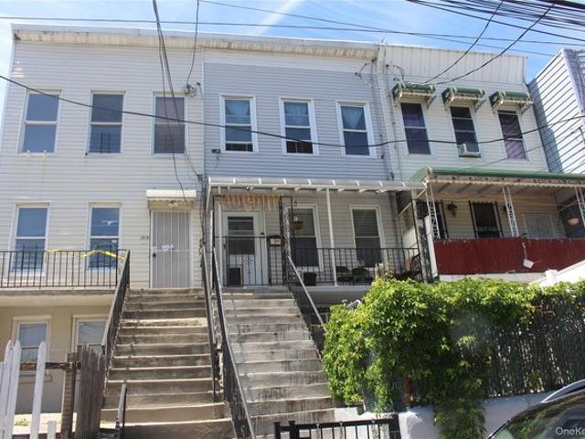 1321 Bristow St, Bronx, NY 10459