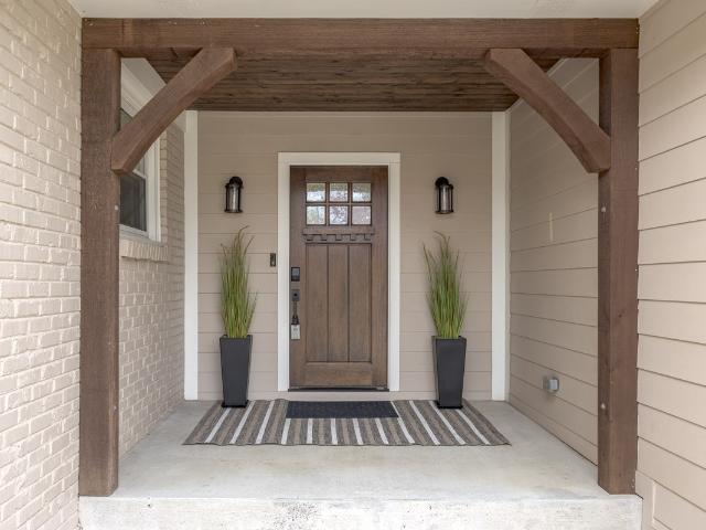 1321 Clifton Ln, Nashville, TN 37215 | MLS #3164 | Compass