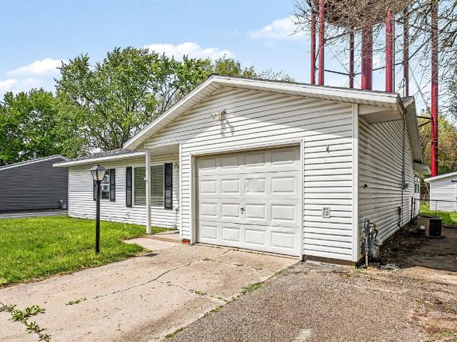 1321 Fairfield Drive