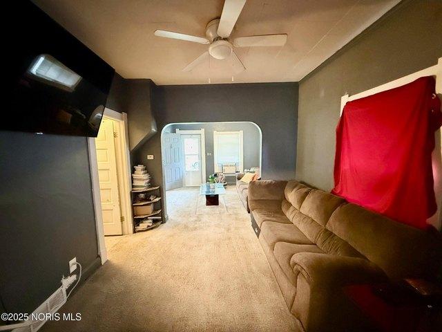 1321 Gordon St, Toledo, OH 43609
