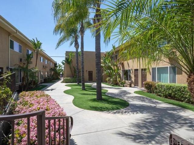 1321 Greenfield Dr 18, El Cajon, CA 92021