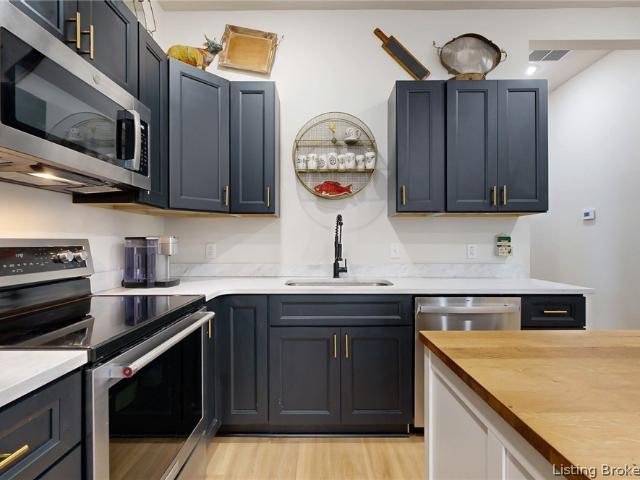 1321 Locust Street