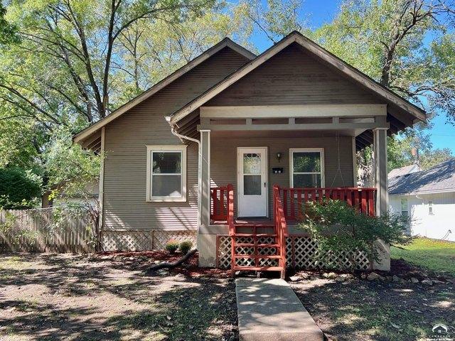 1321 Pennsylvania St, Lawrence, KS 66044