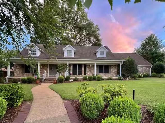 1321 RIO GRANDE AVE, TEXARKANA, TX 75503 Single Family Residen.