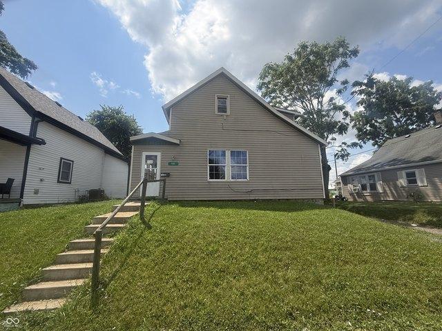 1321 S B St, Elwood, IN 46036