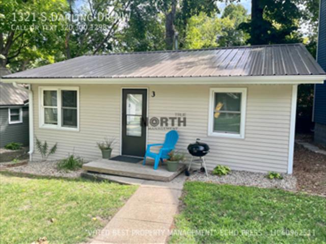 1321 S Darling Dr NW, 2 beds, 1 full bath
