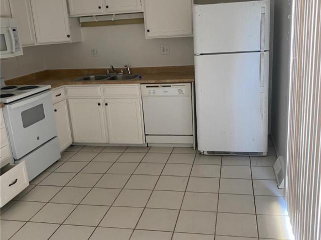 1321 Sable Blvd, Aurora, CO 80011 | MLS #9362 | Compass