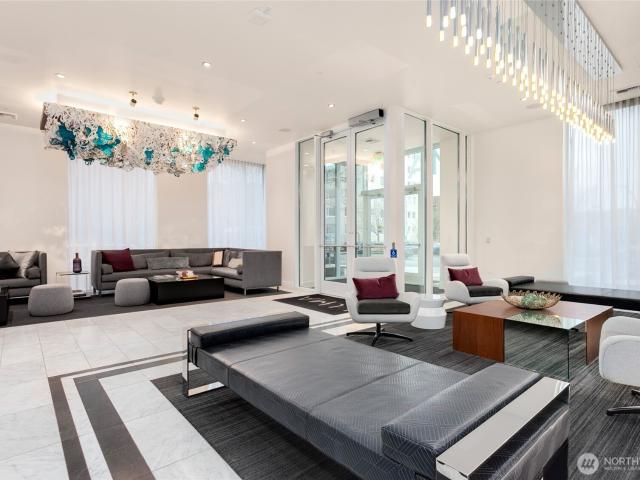 1321 Seneca Street # 1704