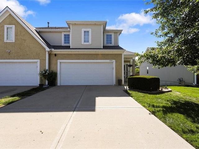 1321 th Ct, Basehor, KS 66007