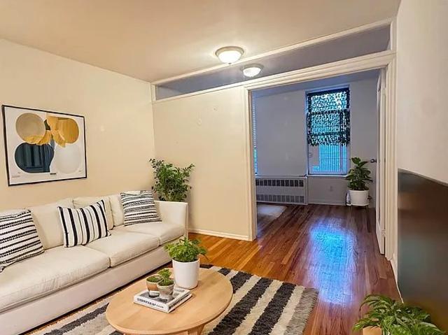 1321 Third Avenue, New York, NY
