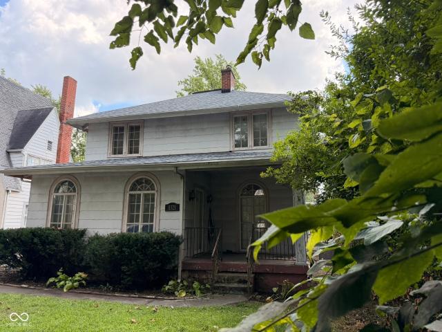 1321 W 8th Street