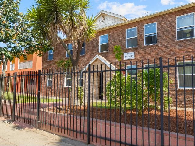 1321 W. Martin Luther King Blvd. 1 Bedroom Apartment for Rent at 1321 W Martin Luther King Jr Blvd, Los Angeles, CA 90037 Congress North